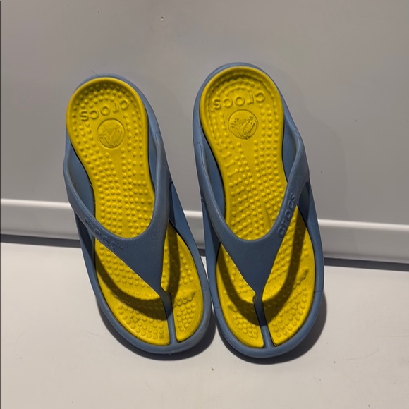 CROCS | Shoes | Crocs Blue And Yellow Flip Flops | Poshmark
